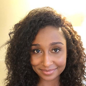 Ashley Gee | BookSirens